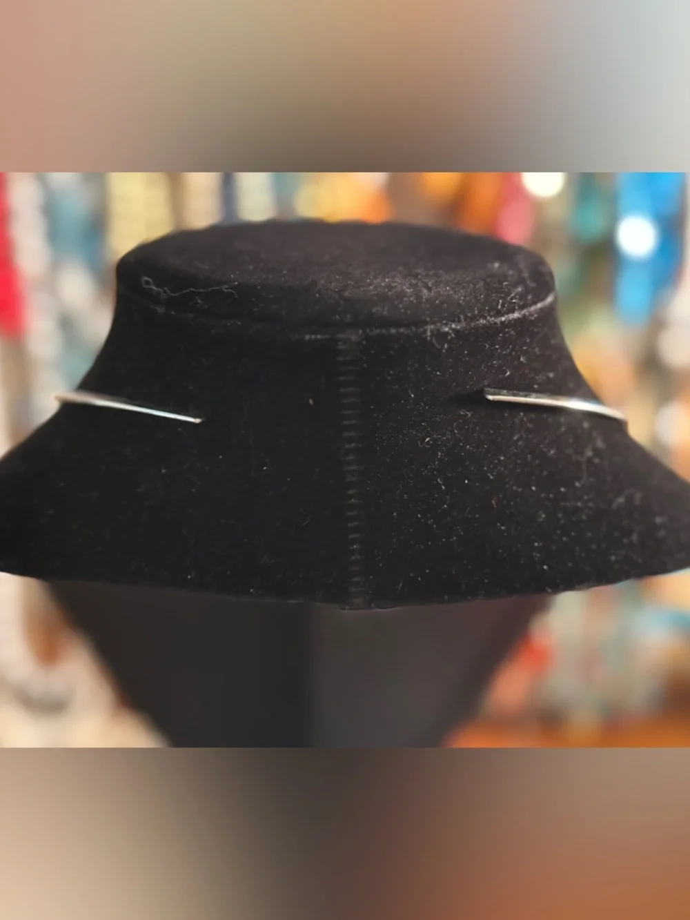 Jewelry | Silver Tone Circle Pendant Choker Necklace | Poshmark